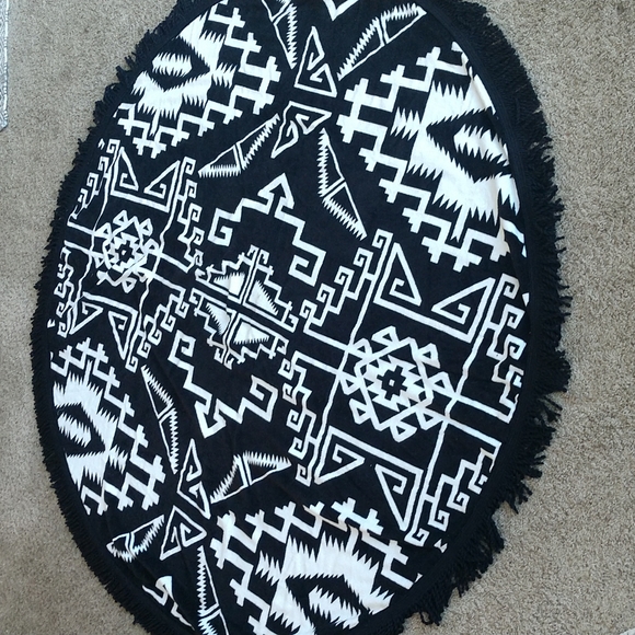 Better Homes And Gardens | Bath | Round Aztec Pattern Terry Towel Throw ...